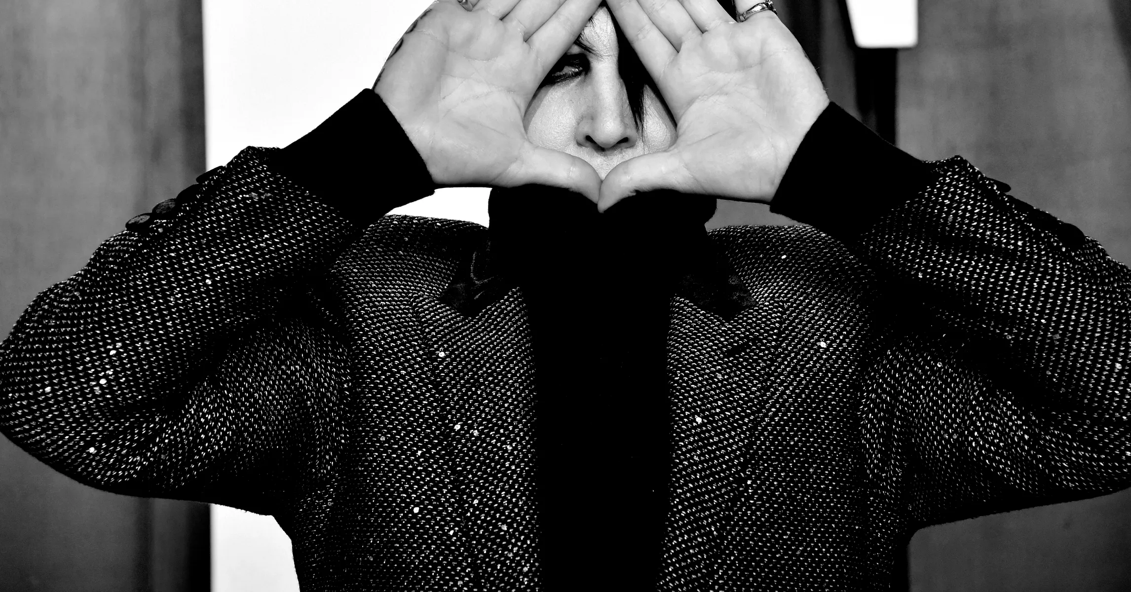 Marilyn Manson Arrest Warrant Issued In New Hampshire