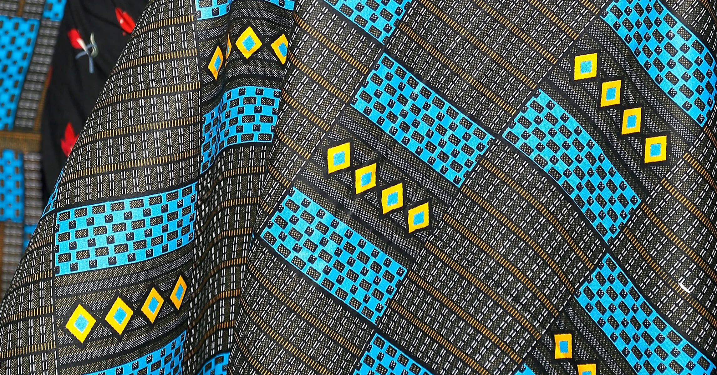 Wale & Jerry Seinfeld Cover Complex