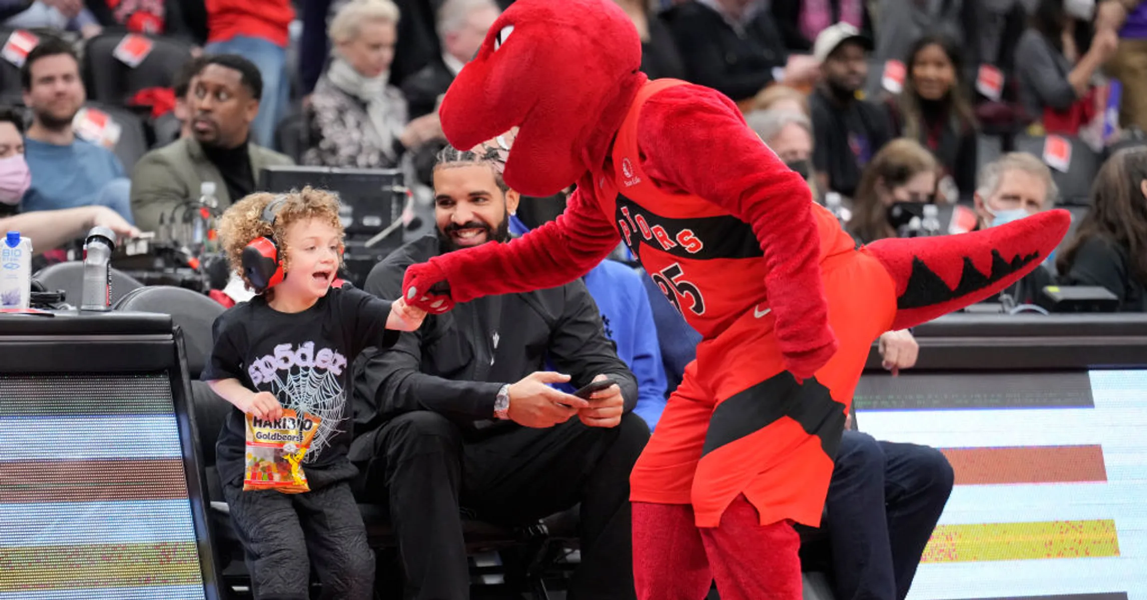 Adonis Graham Helps His Mom Sophie Brussaux With Her Makeup In Adorable ...