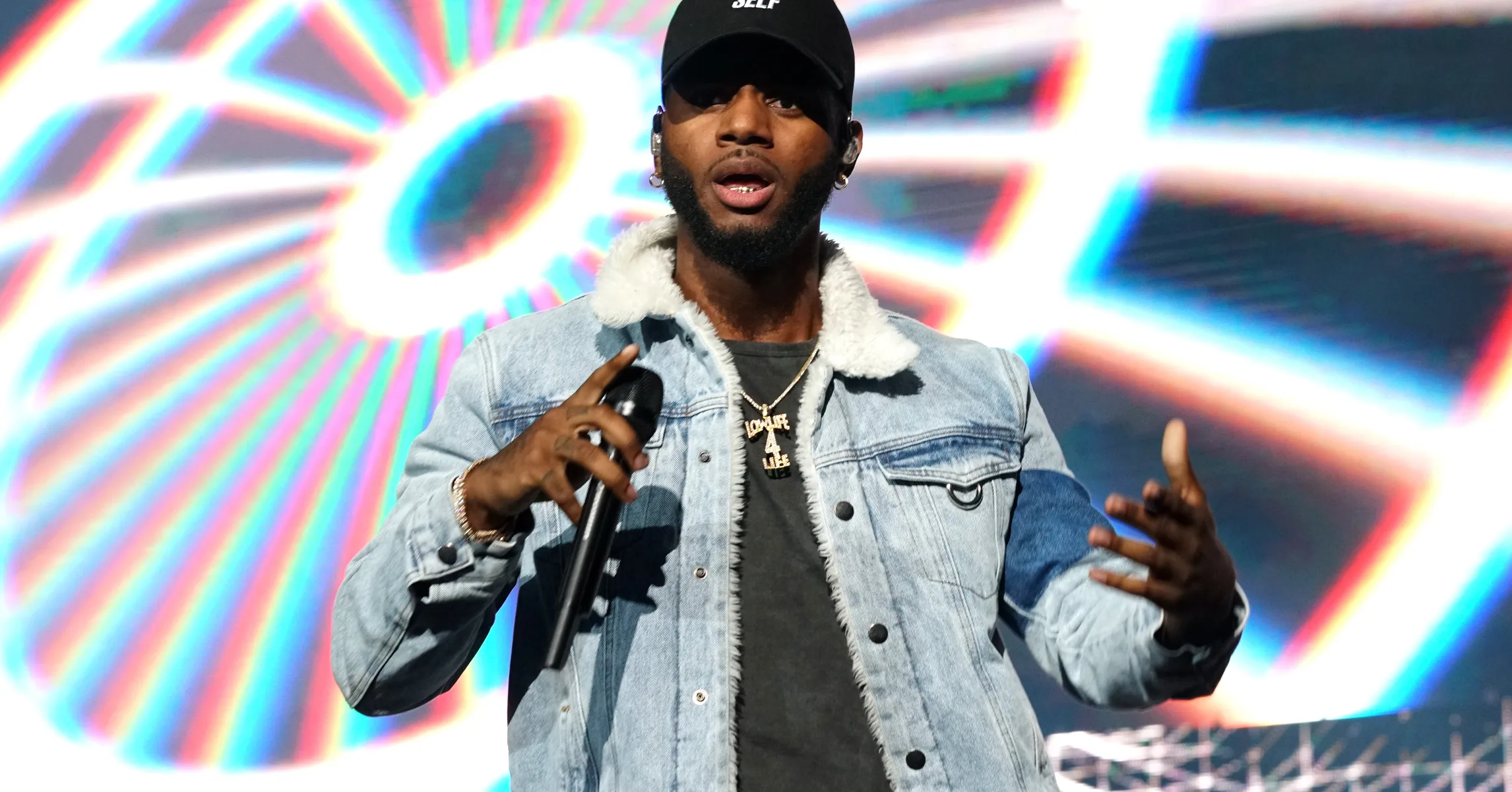 Bryson Tiller Details Missed Drake Collabs Before "Outta Time"