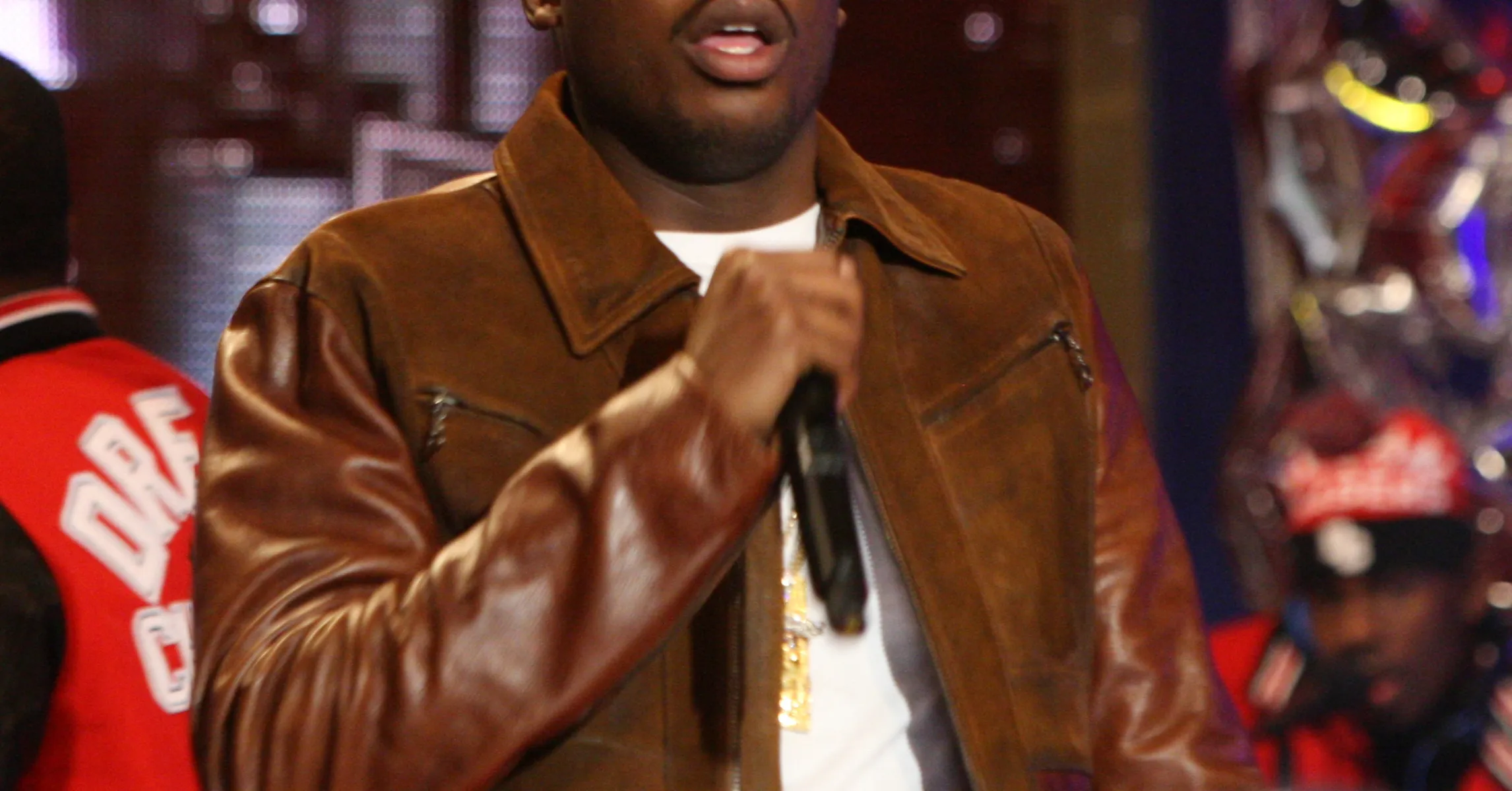 Meek Mill Shows Very Rare, Old Mixtape Covers