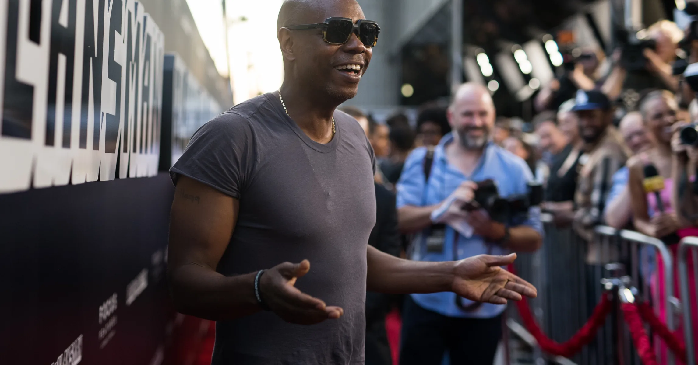 Dave Chappelle On John McCain: "Symbol Of Unity" Who Danced "The Robot"