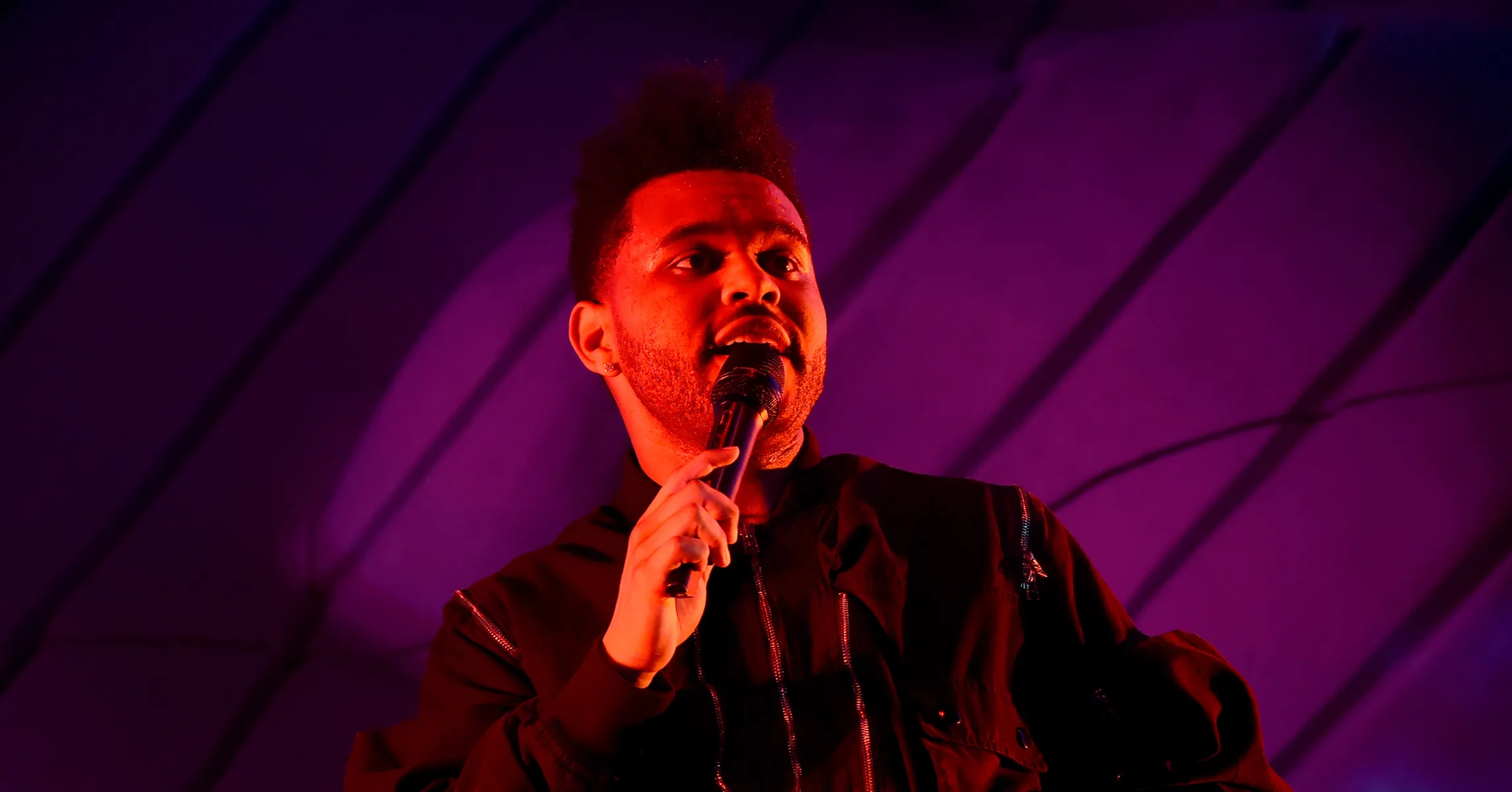 The Weeknd Gets Swarmed By Huge Sea Of Fans Outside "Colbert Show"
