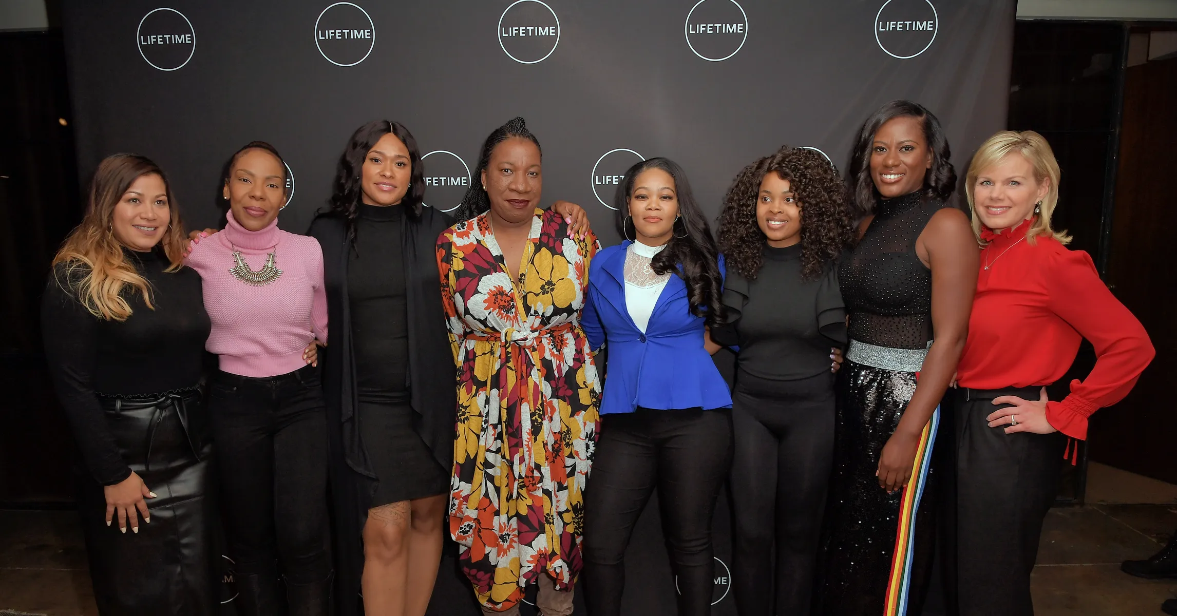 R. Kelly's Alleged Victim Lisa Van Allen Visits "Red Table Talk ...