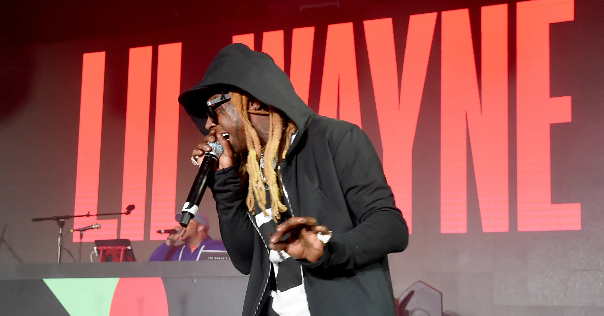 Lil Wayne Claims He Is Not The Father Of 15-Year-Old In Paternity Suit ...