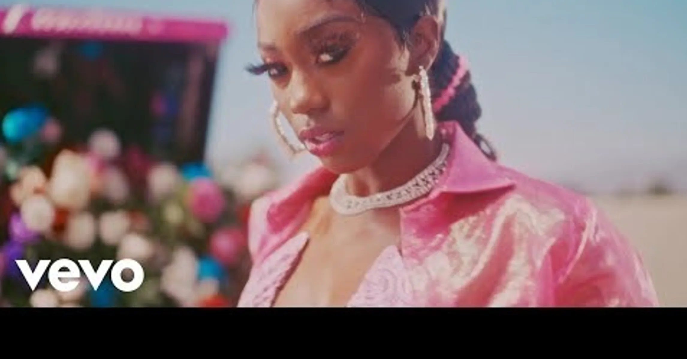 Flo Milli Drops Visuals For "Send The Addy / May I"