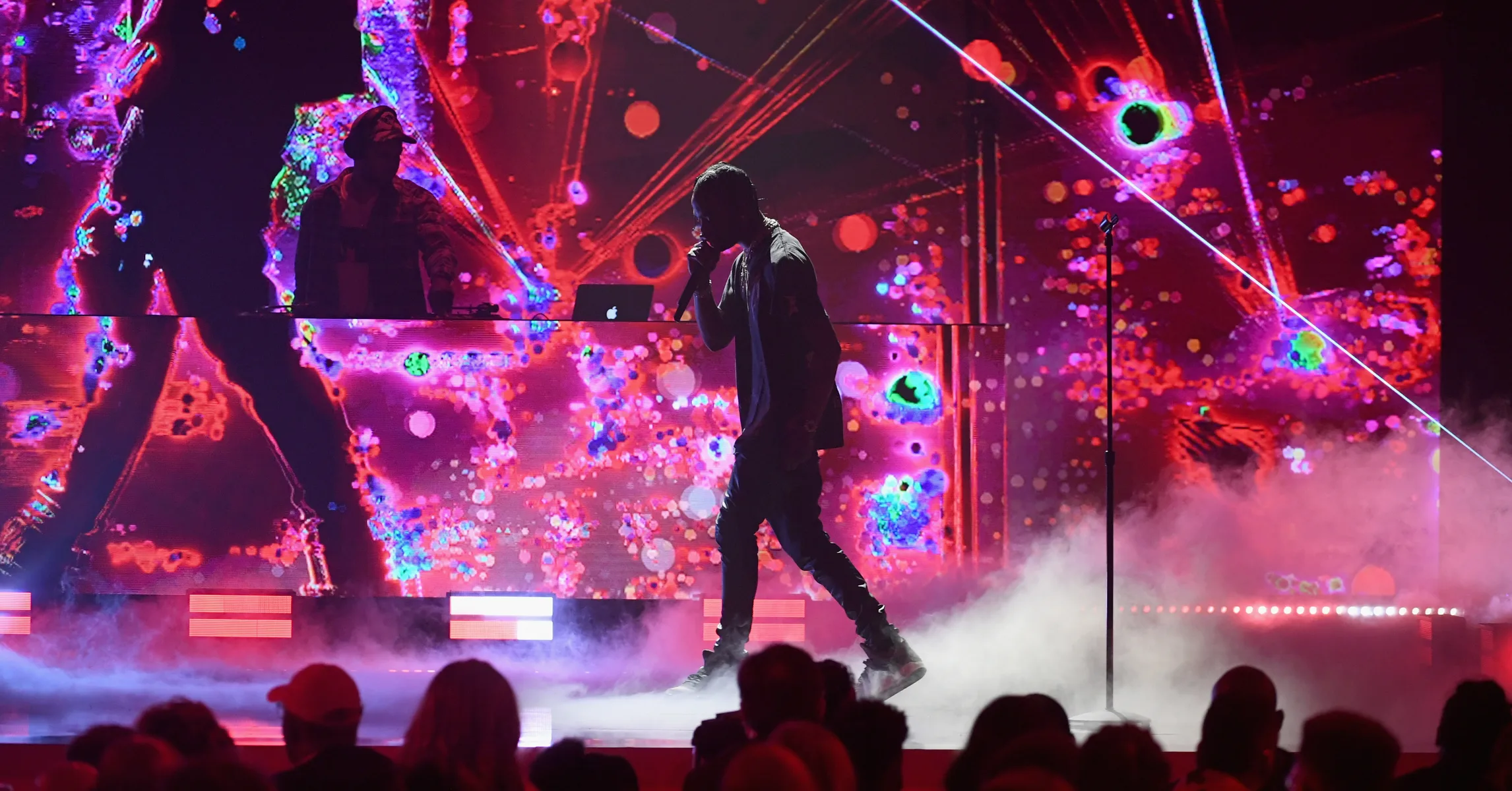 Travis Scott Performs Astroworld Live For The First Time: Video