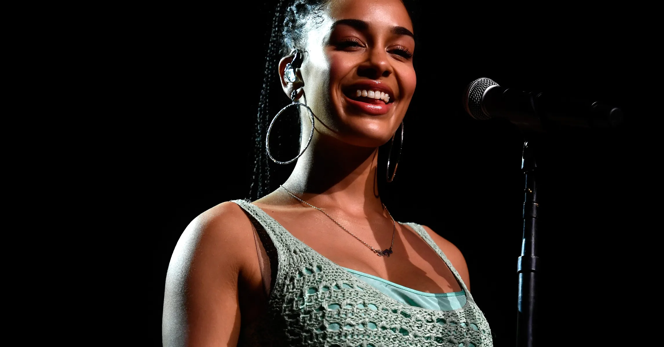 Jorja Smith Stuns On The Cover Of "Modzik" Magazine's Upcoming Issue