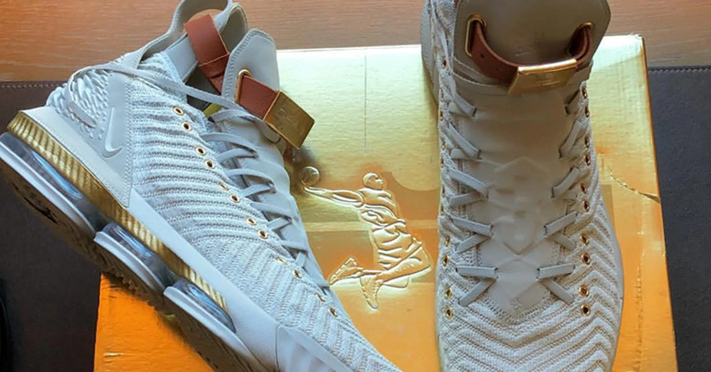 LeBron James Unboxes Nike LeBron 16 "Harlem's Fashion Row"