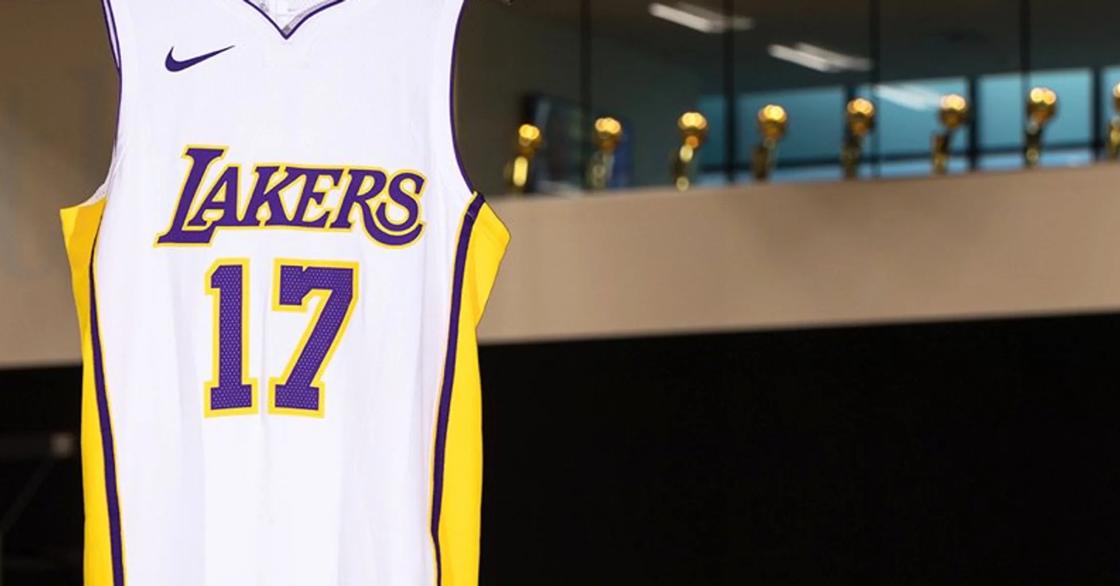 Los Angeles Lakers Debut Three Nike Uniforms For 2017-18