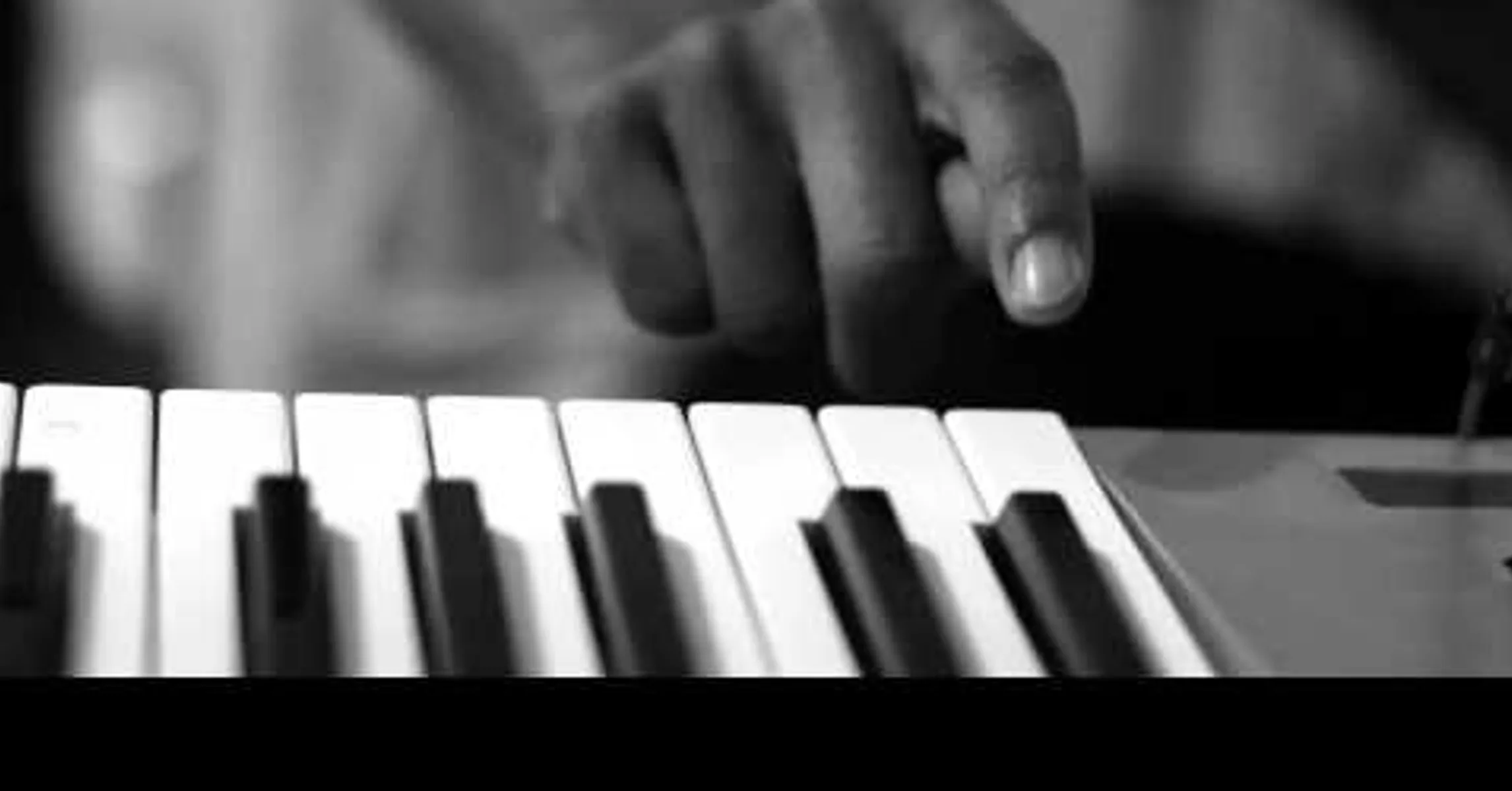 Key Wane Works On Making Beyonce's "Mine"