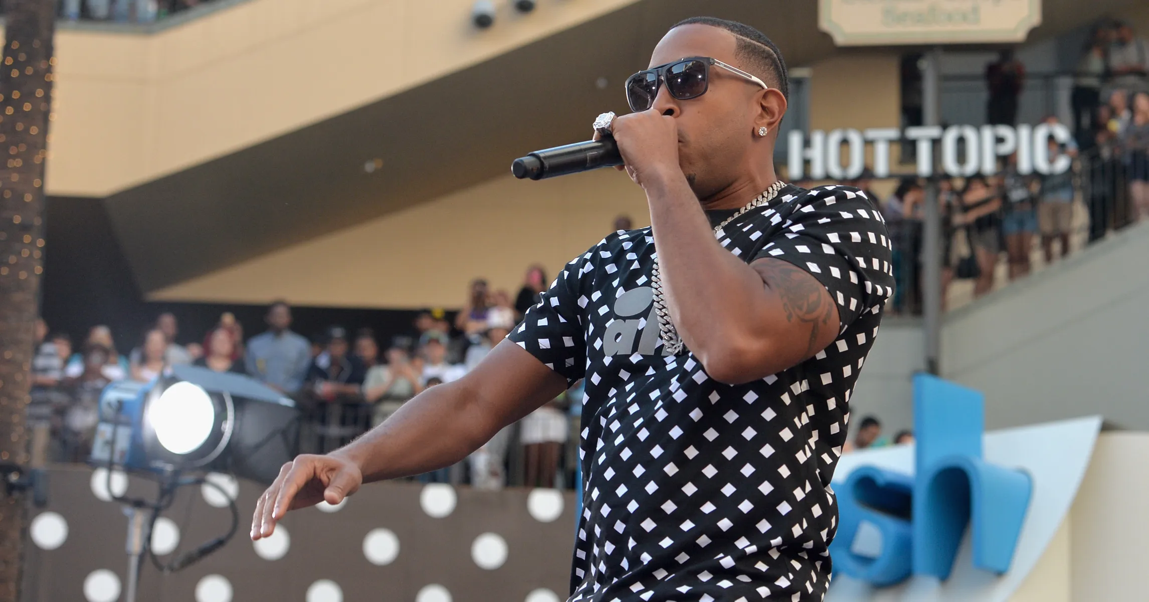 Ludacris Covers The Source