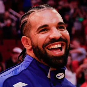 Drake Recreates Iconic Kentucky Basketball Meme: "All My Brothers Left Me"