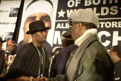 R Kelly Defends Diddy And Calls His Federal Investigation A "Conspiracy ...