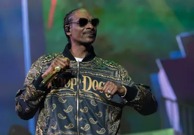 Snoop Dogg: The Legendary Journey of a Hip-Hop Icon