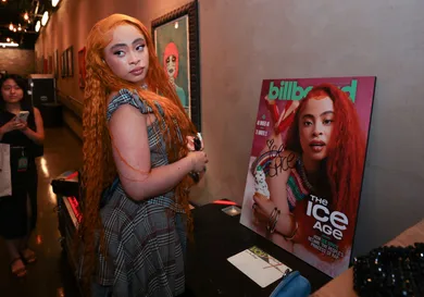 Ice Spice's Mom Goes Viral As Fans Thirst Over New Video