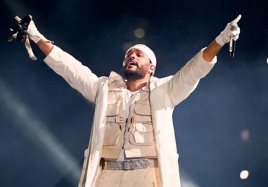 The Weeknd Posts Studio Pics With Metro Boomin & Mike Dean, Fuels ...