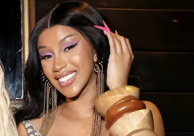 Cardi B Updates Fans On New Album & Tour, Says She Wants To Work With ...