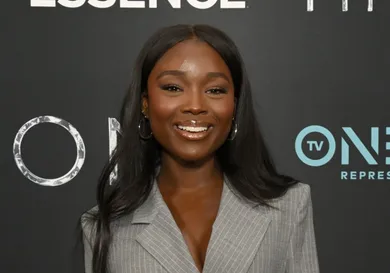 Melinda Melrose Net Worth 2023: What Is The "Too Hot To Handle" Star Worth?