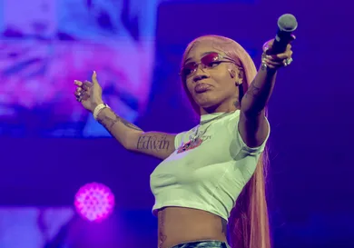 GloRilla Flexes How Much Her Hair Has Grown Since Her Last Perm