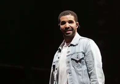 Drake Shows Just How Unfazed He Is By Stepping Out On Opening Night Of ...