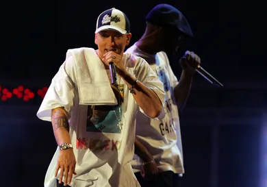 Every Eminem Feature: 2006-2009