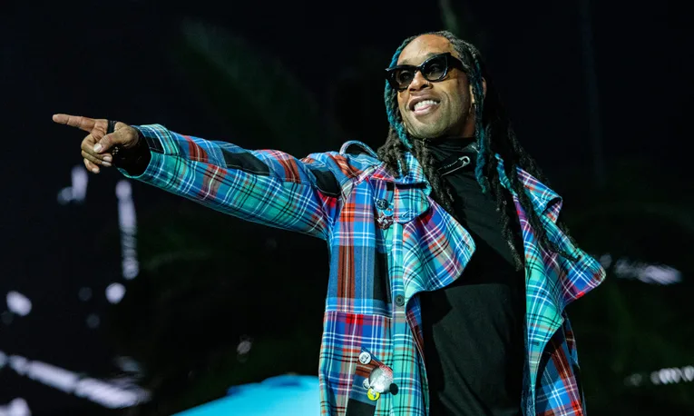 Kanye West & Ty Dolla Sign‘s "Vultures" Gets Official Artwork & Presave ...
