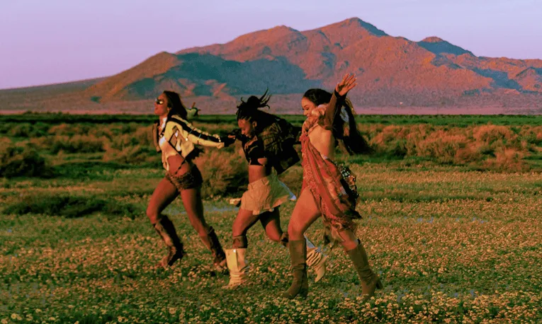 FLO Channel Destiny's Child On "Caught Up"