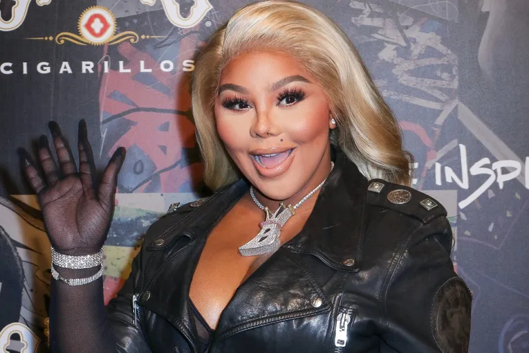 Lil Kim Then & Now: Her Transformation Into An Icon