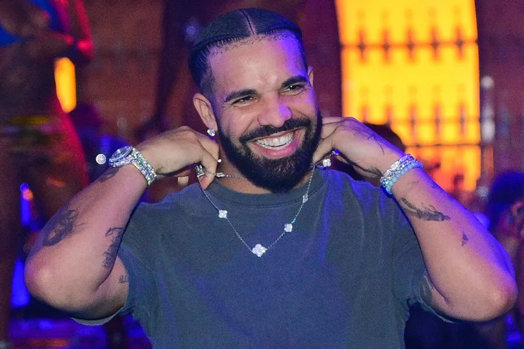 The Best Drake Memes To Hit the Internet Over the Years