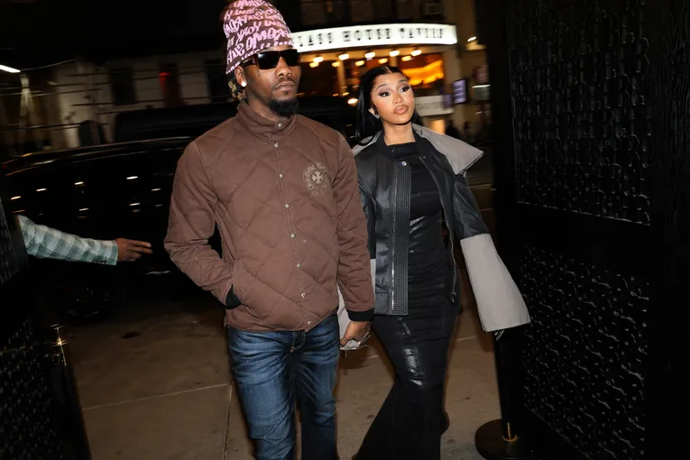 Cardi B's Bare Booty Gets All The Love From Offset On His Instagram ...