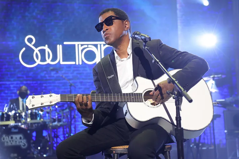 Babyface Reacts To Being Kicked Off Anita Baker's Tour