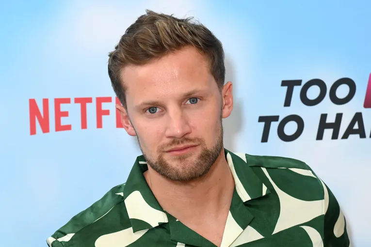 Robert Van Tromp Net Worth 2023: What Is The "Too Hot To Handle" Star ...