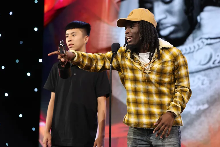 Kai Cenat Confronts Adin Ross For Singing The N-Word At Chief Keef Show