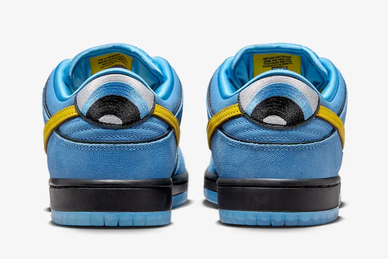 Nike SB Dunk Low x The Powerpuff Girls "Bubbles" Revealed