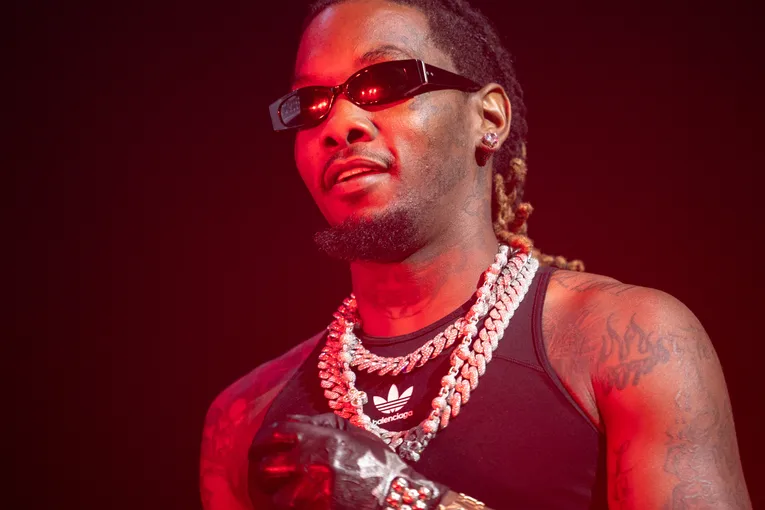 Offset Fights Back Against His 9-To-5 In New Music Video For "BLAME IT ...