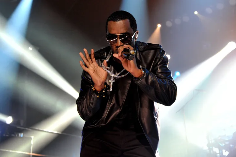 Diddy Allegedly Broke A Chair Over Shakir Stewart's Head And Left Him ...