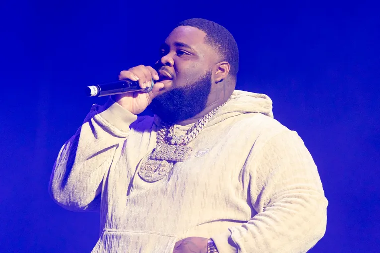 Rod Wave Argues With His Girlfriend Over Cheating Allegations, Teases ...