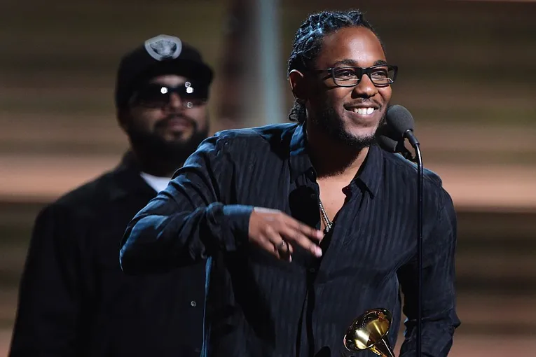 Ice Cube Tells Kendrick Lamar To Stay Ready Amidst Drake Battle