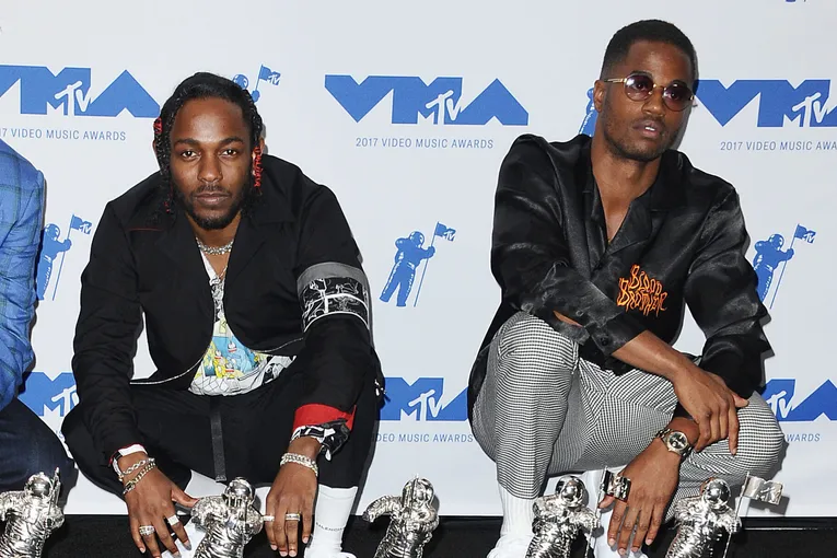 Kendrick Lamar & Drake Fans React To Dave Free Co-Directing "Not Like ...