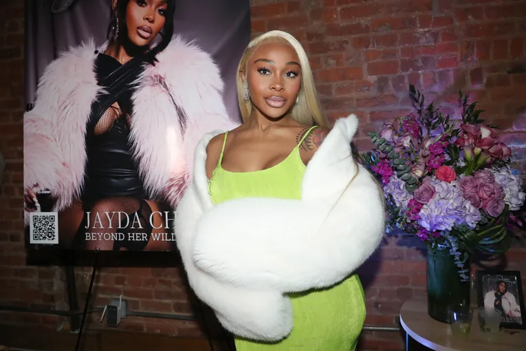 Jayda Cheaves Accused Of Going Too Far With Her BBL: "It's Falling Off ...