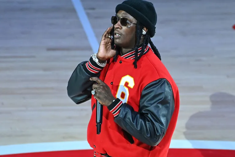 Young Thug Tweets Out Support For Tyreek Hill After Police Detainment