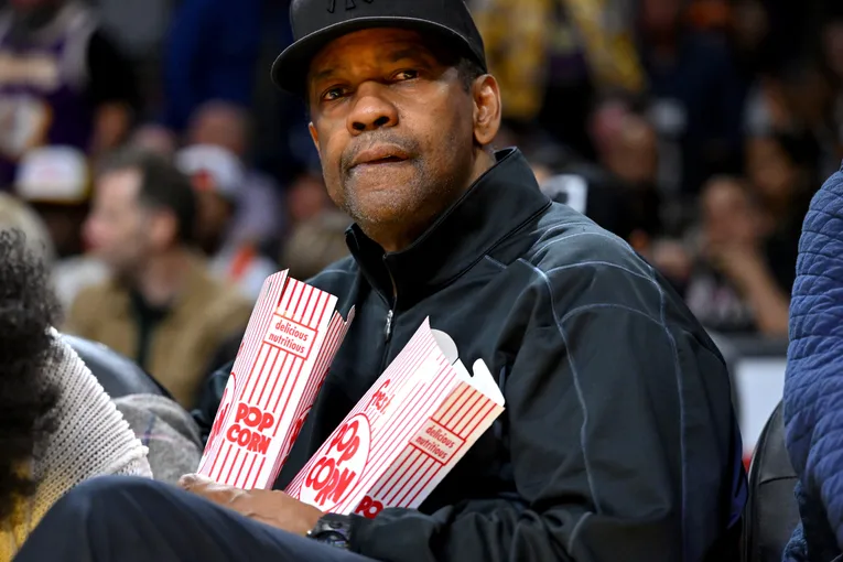 Denzel Washington Elaborates On Kissing A Man In Cut Moment From ...