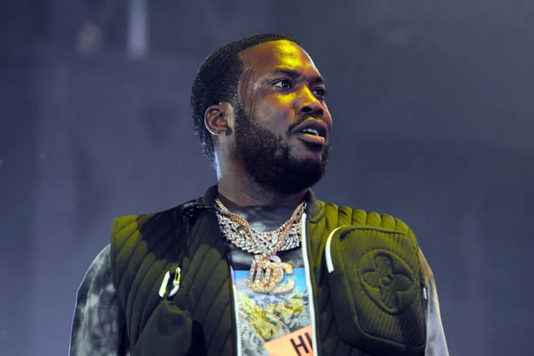 Meek Mill Goes Off On Outlets Spreading Salacious Rumors About Him & Diddy