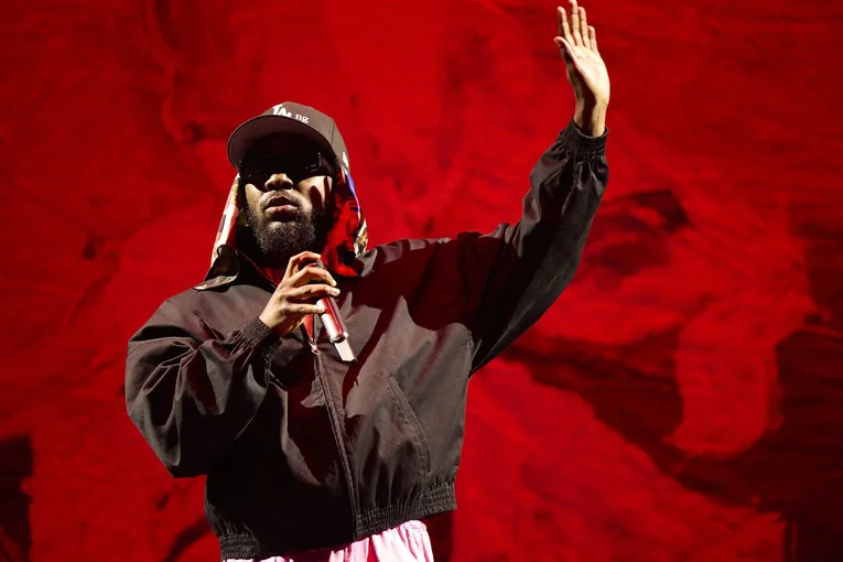 Kendrick Lamar Joins Star-Studded TDE Christmas Toy Drive Concert