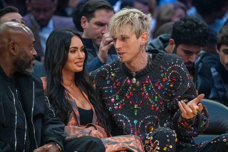 Megan Fox & Machine Gun Kelly Break Up While Expecting 1st Child Together