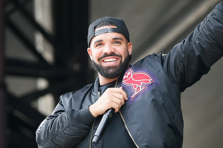 Drake To Headline Wireless Festival Three Nights In A Row With Special ...