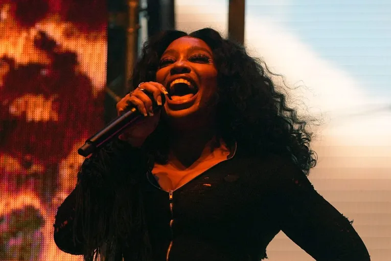 SZA Reveals How Kendrick Lamar Asked Her To Join Super Bowl Halftime Show