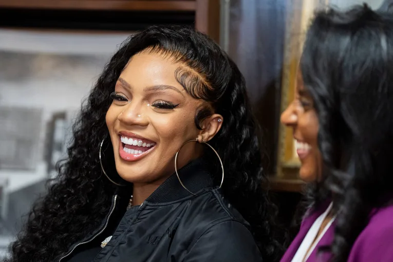 Hollon Glo!: GloRilla Finds Her Center After Preventing Slip-N-Fall On ...
