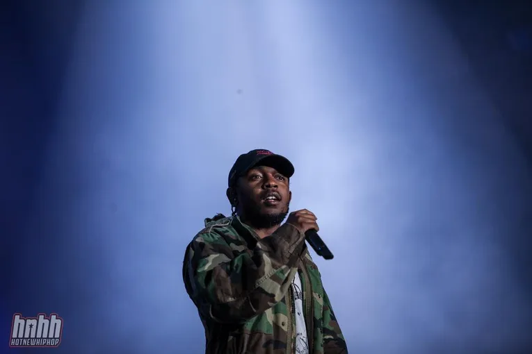 The Best Memes Inspired By Kendrick Lamar's "DAMN." Cover Art